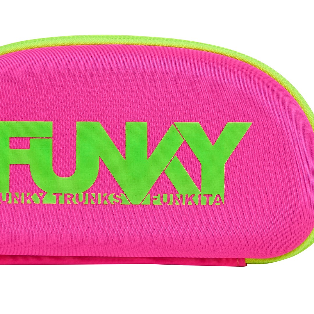 Funky Case Closed Goggle Case Sweetie Tweet | Swim Equipment